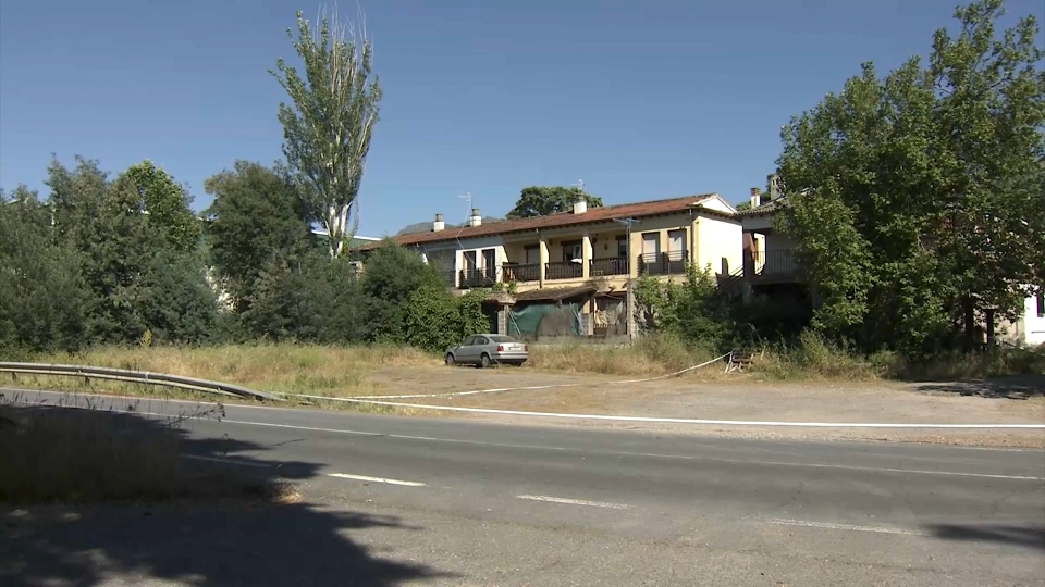 Prisión provisional sin fianza para el hombre detenido por matar presuntamente a su pareja en ...